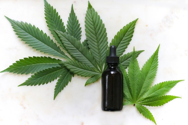 Arrêter de fumer sans stresser avec le e-liquide CBD relaxant