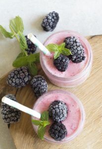 Un smoothie avec des fruits congelés : comment faire