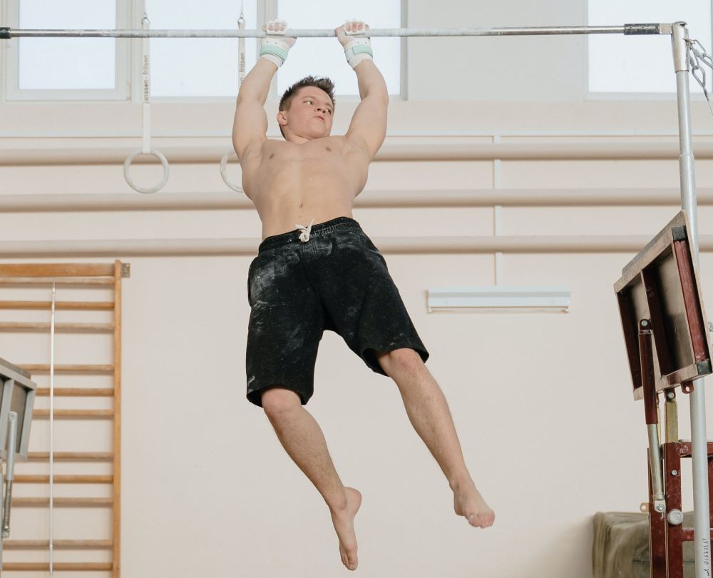 Bienfait de la traction australienne : quel muscle est sollicité et ...